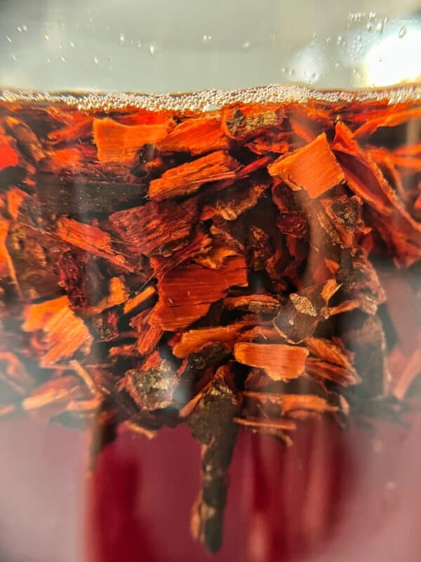 Botanical Alchemy: Exploring Extraction Methods for Natural Dyes and ...